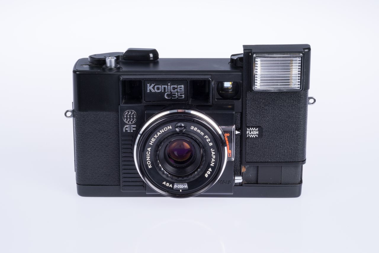 1977: Konica C35 AF – kleinbildkamera.ch